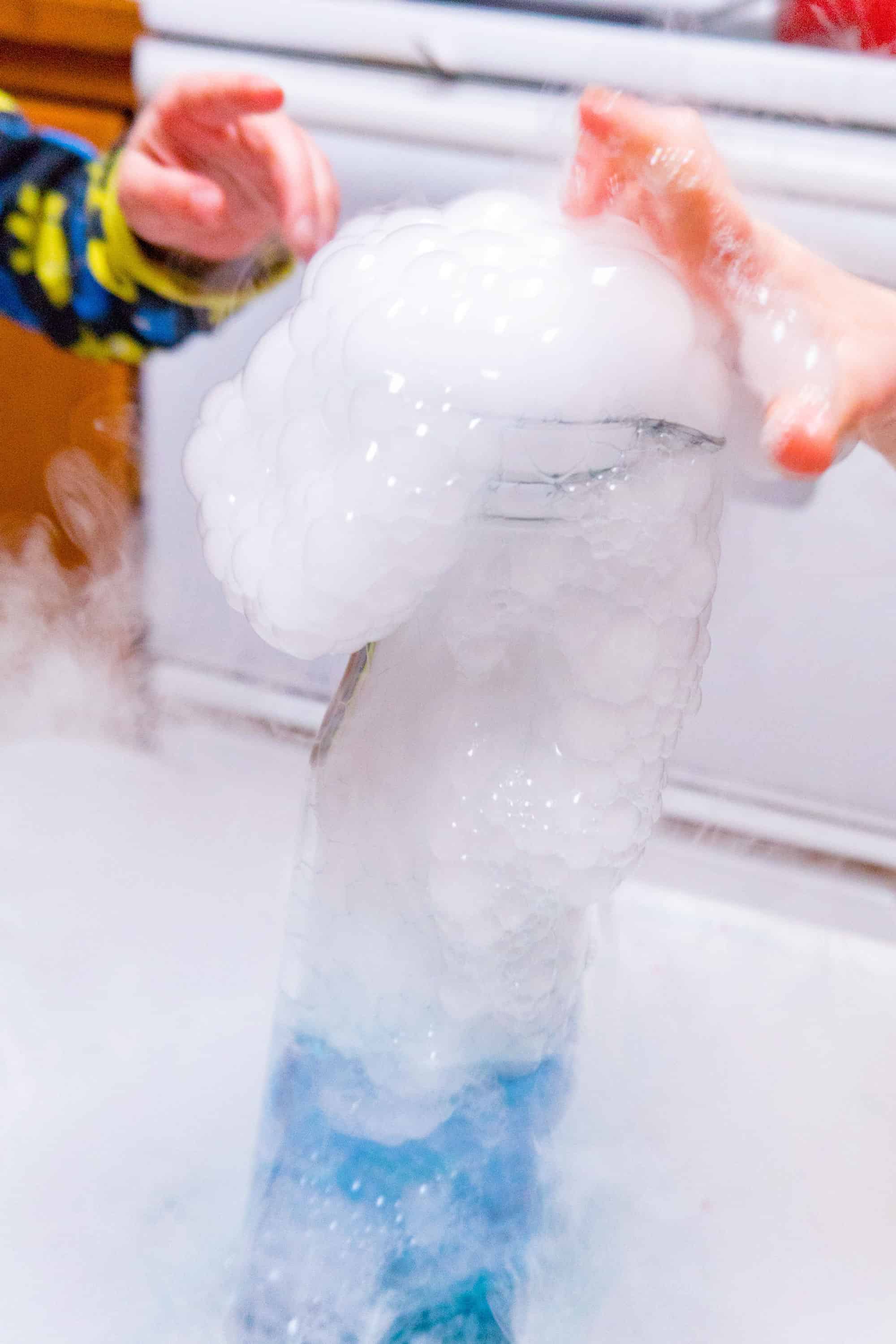 21 Very Simple Science Experiments for Kids | For Ages 2 and Up